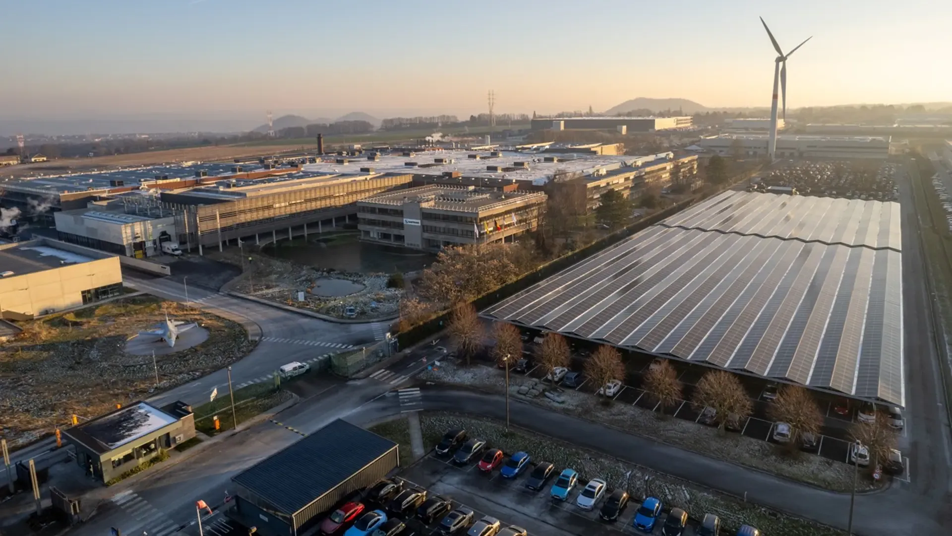 Solar Magazine - Project van de week | Zonnecarport met 3.000 ...