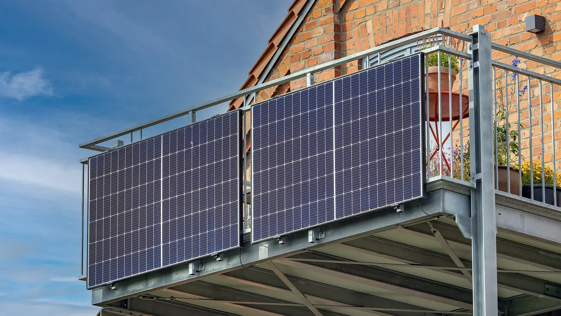 Solar Magazine - ‘Balkonzonnepanelen kunnen 25 procent stroomverbruik ...