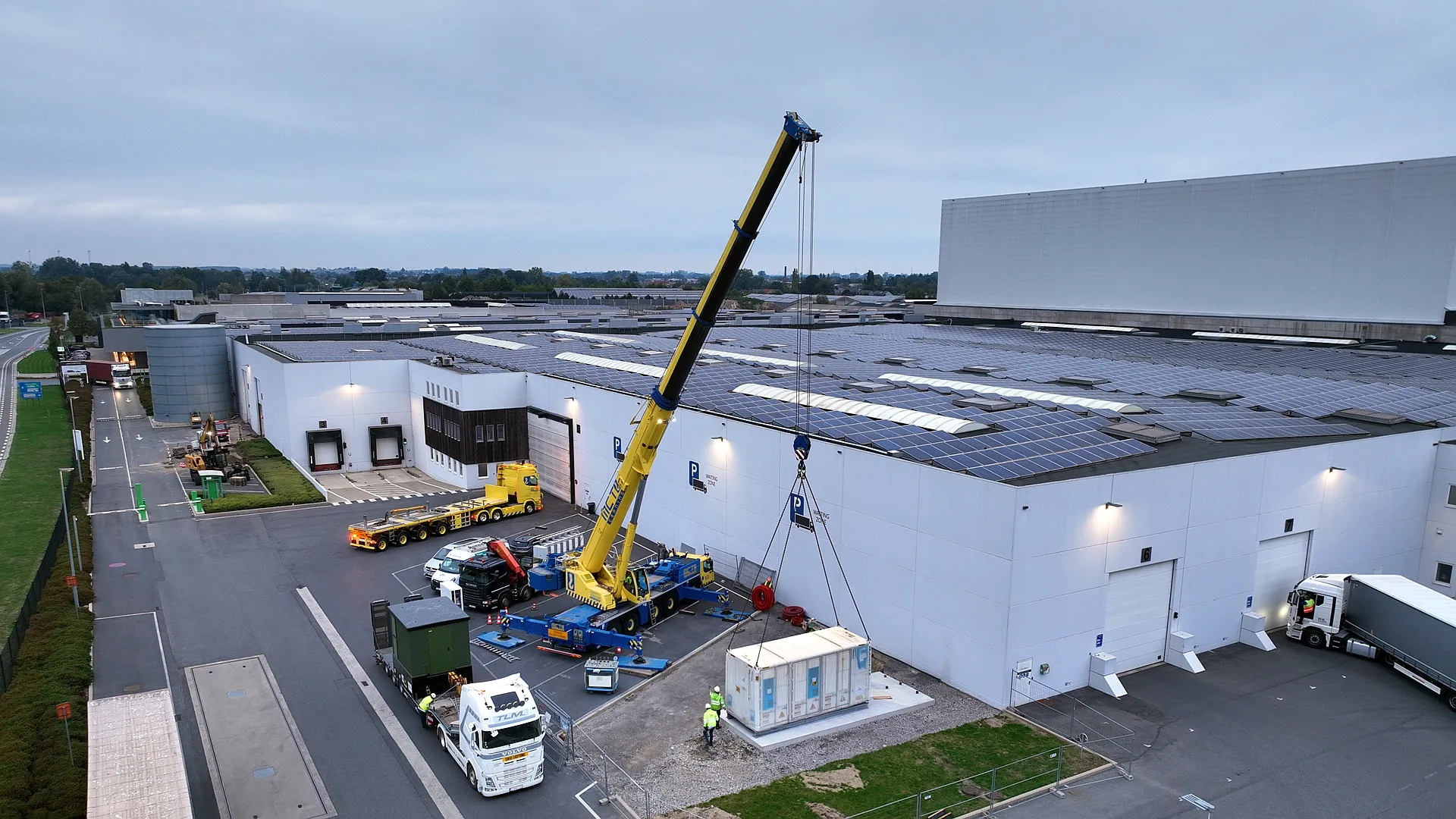 Solar & Storage Magazine - Houtverwerker Decospan neemt batterij van 2 ...