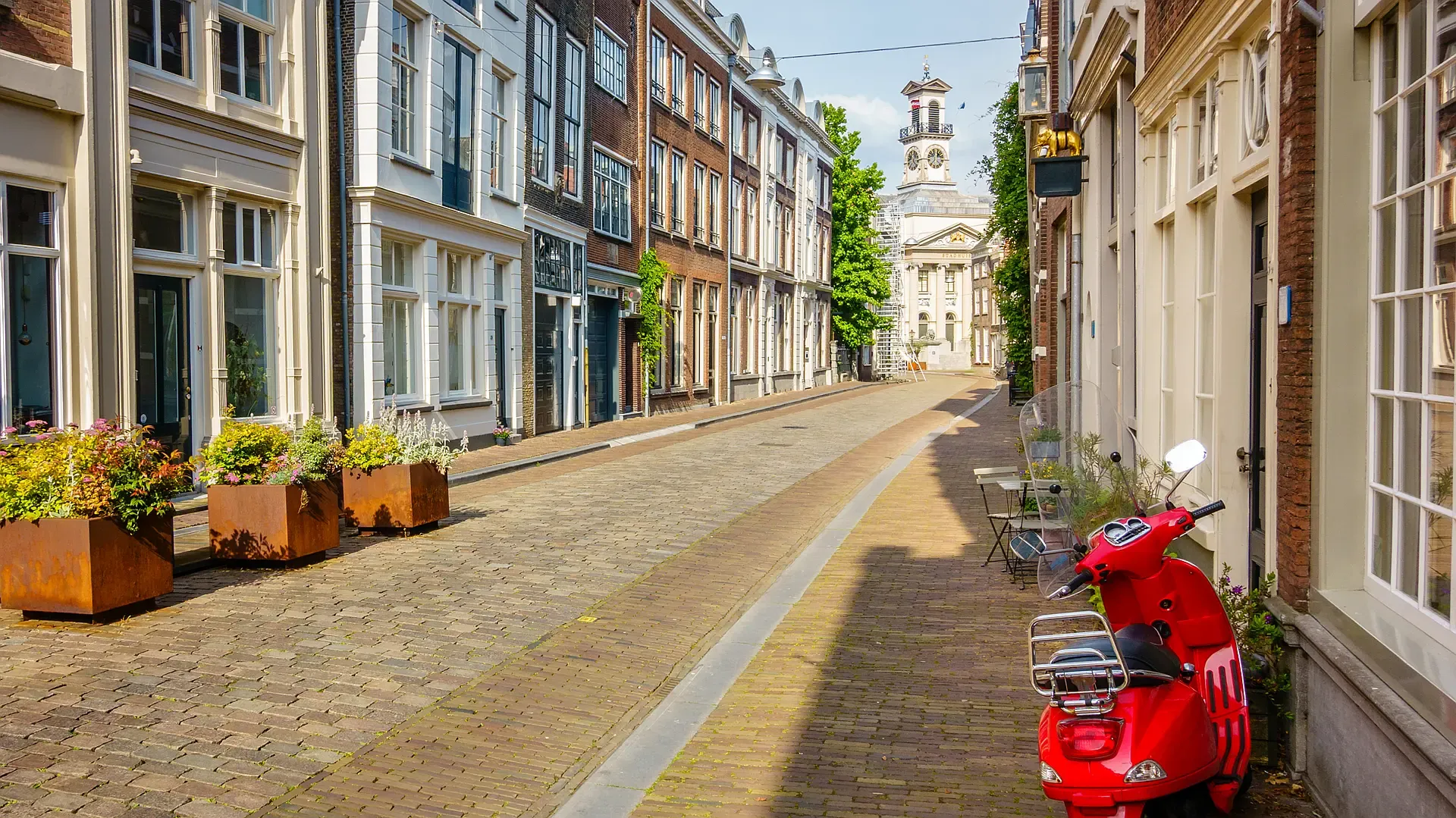 Solar Magazine - Inwoner Dordrecht moet 6 zonnepanelen verwijderen ...