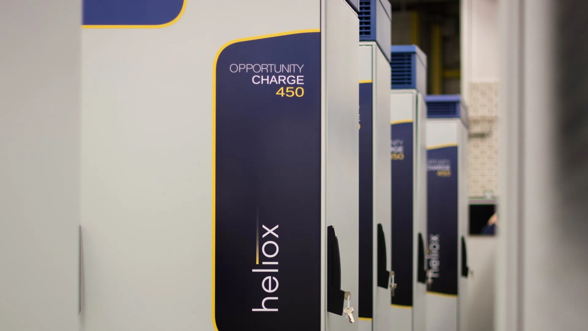 Solar Magazine - Siemens neemt snellaadbedrijf en elektronicaspecialist ...