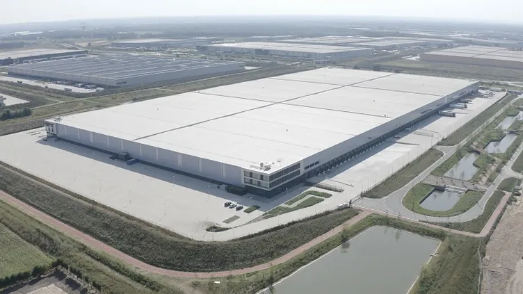 Solar Magazine - Ecorus plaatst 13,1 megawattpiek zonnepanelen bij ... Solar Magazine - Ecorus plaatst 13,1 megawattpiek zonnepanelen bij ...