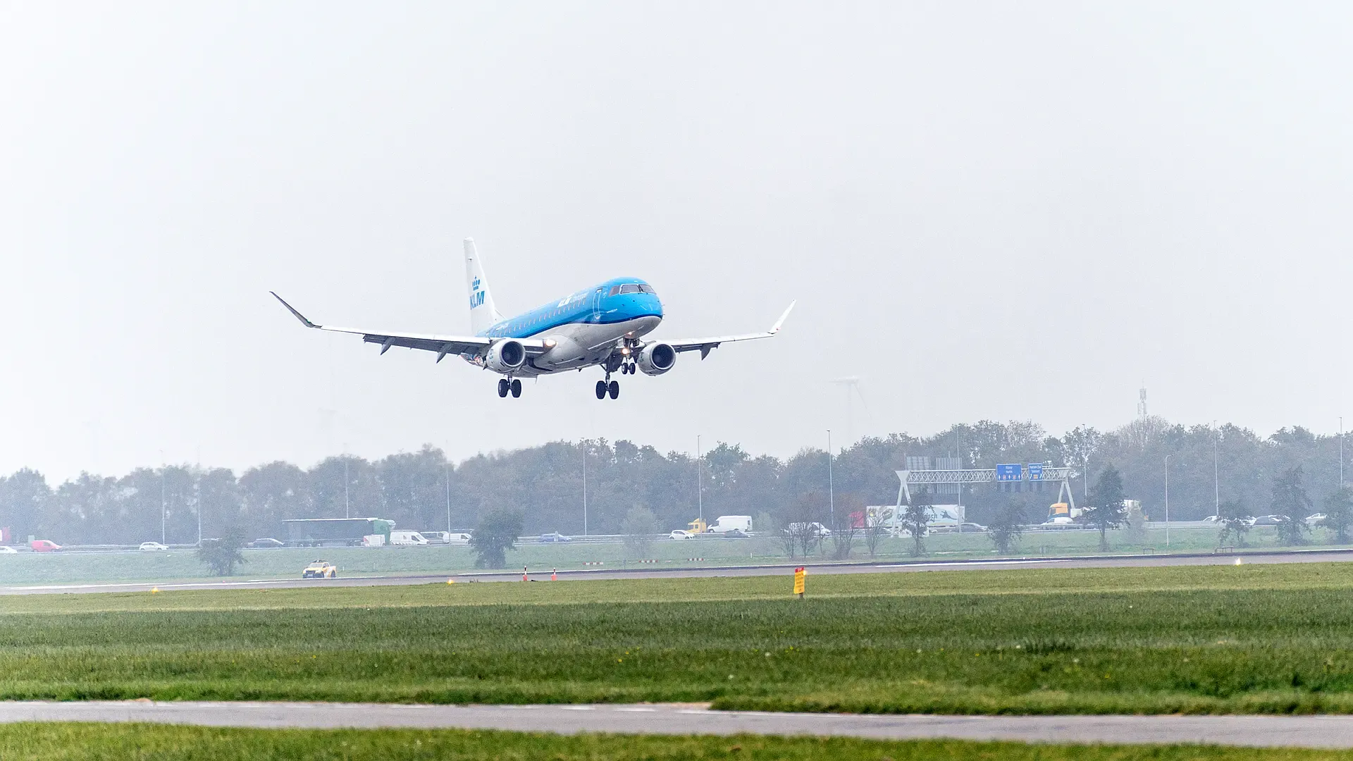 Solar Magazine - Polderbaan Schiphol weer open, overlast van ...