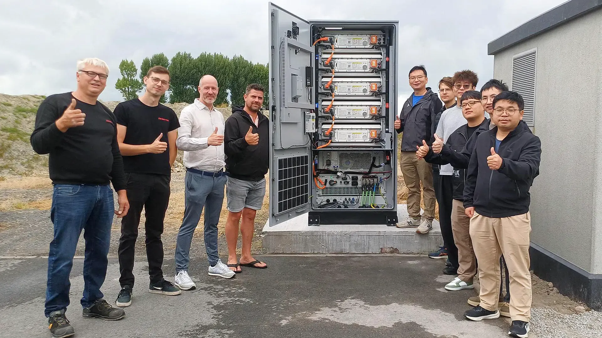 Solar & Storage Magazine - SAJ installeert eerste CM2 ...