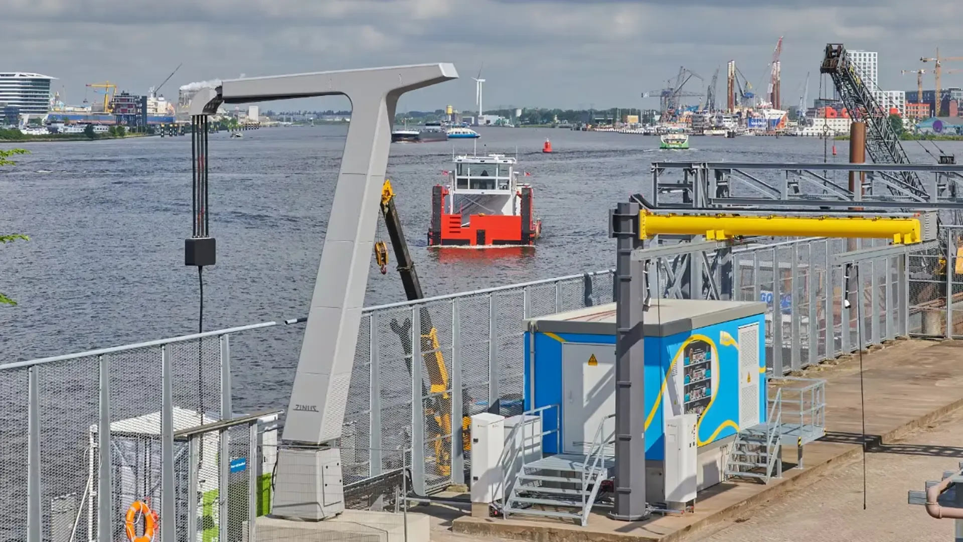 Solar Magazine - Shell opent in Amsterdam snellader voor boten en ...