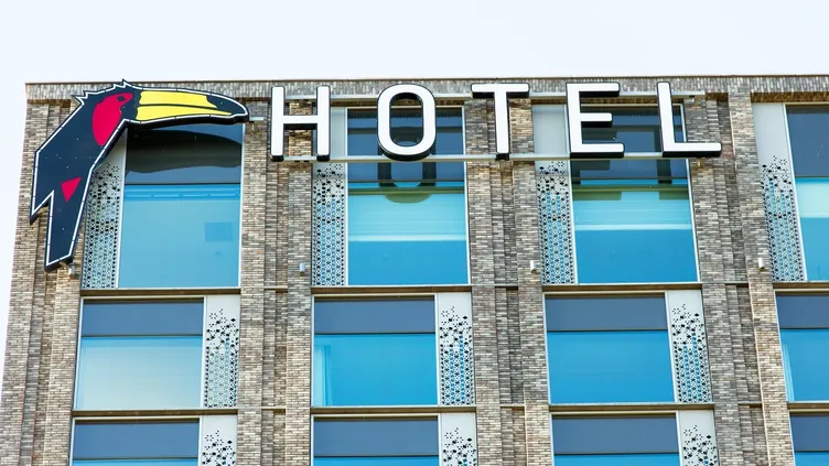 Solar Magazine - Van der Valk laat Ecorus op 40 hotels zonnepanelen ... Solar Magazine - Van der Valk laat Ecorus op 40 hotels zonnepanelen ...