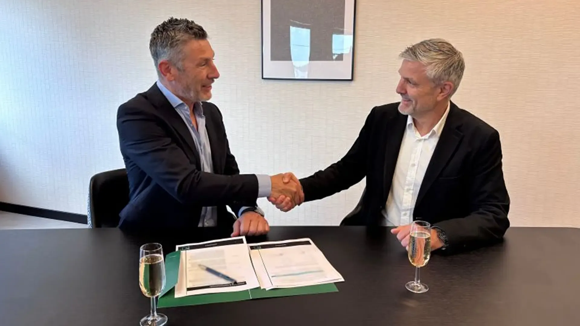 Solar & Storage Magazine - Watts in Store installeert batterijen op 8 ...